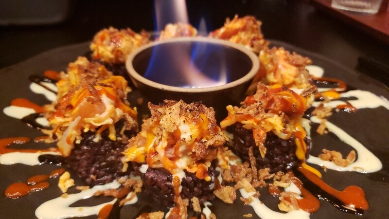 Volcano Roll (OP:black rice +2)
