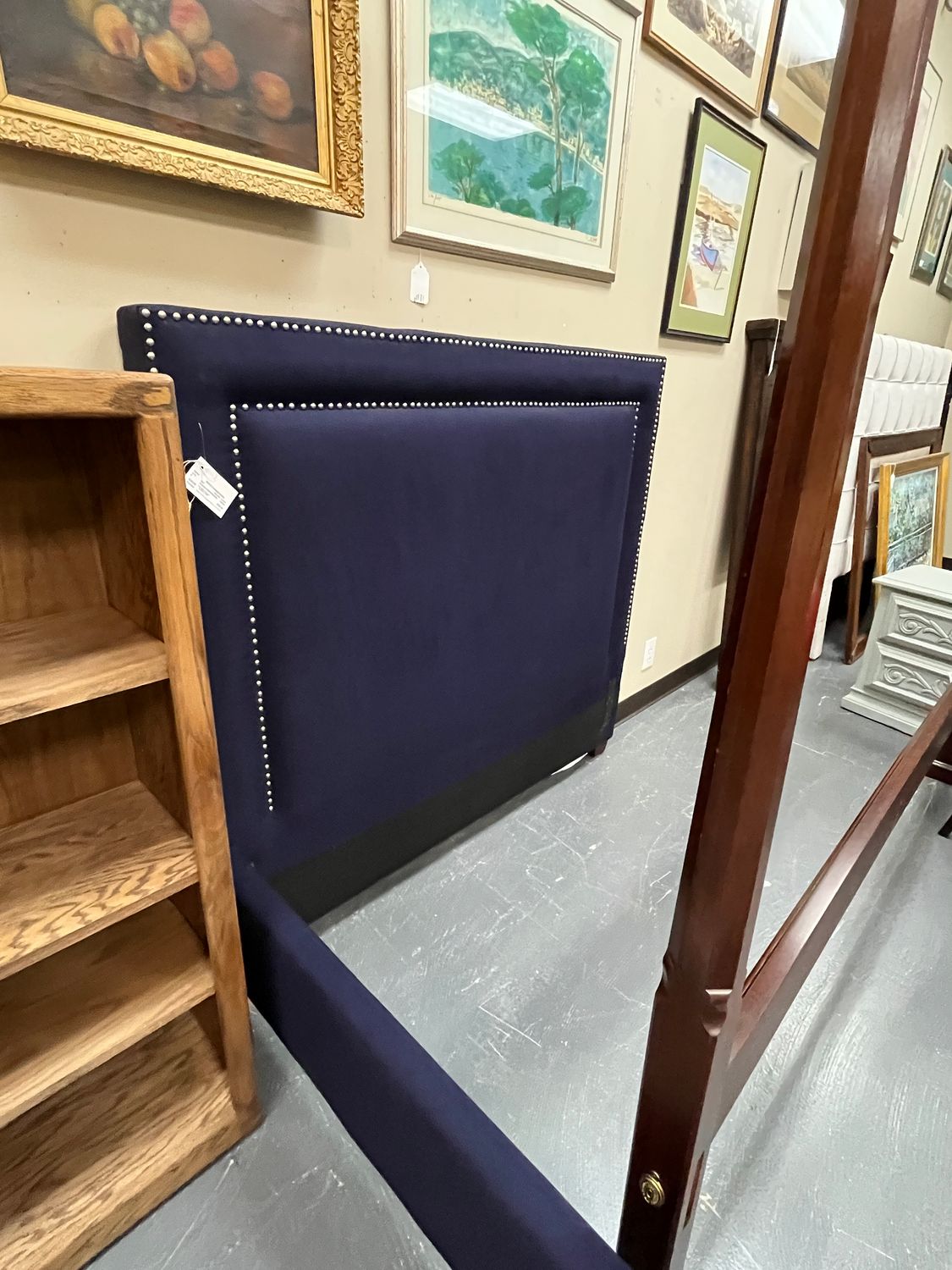 Fully Upholstered Full/Double Bed