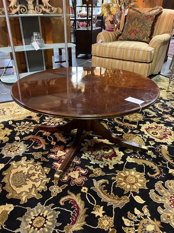 Vintage Lane Round Pedestal Coffee Table