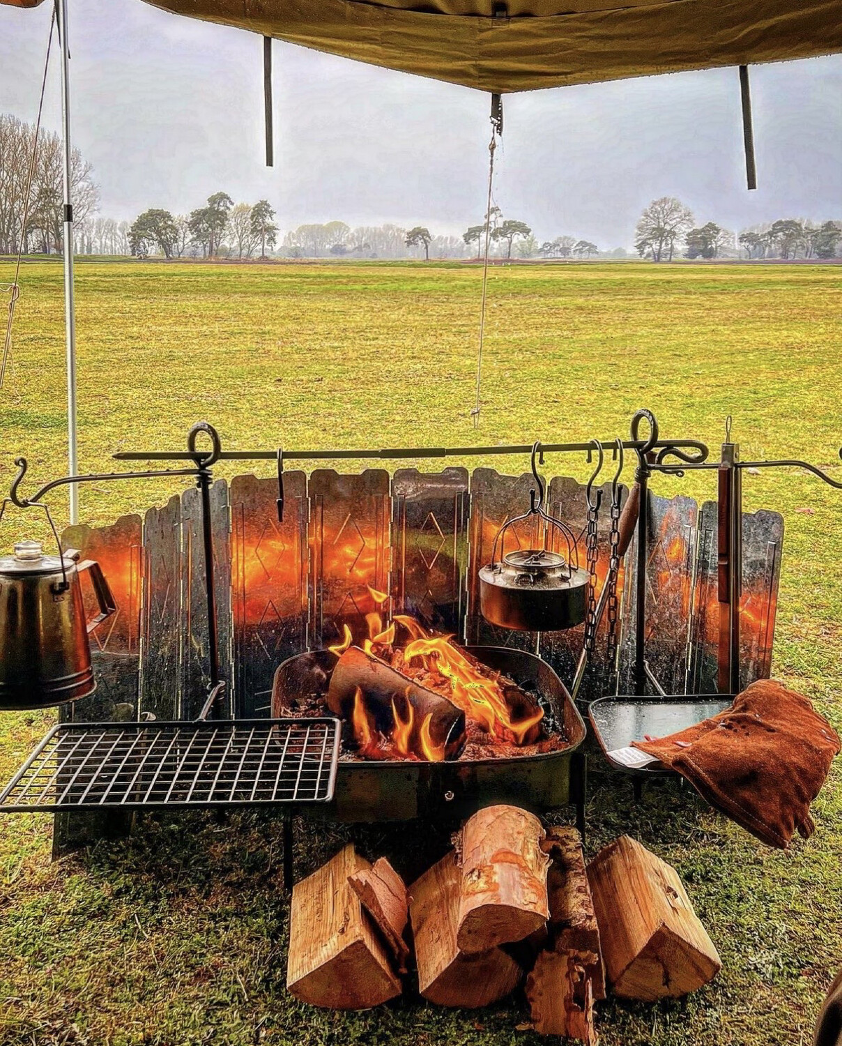 Cowboy Cooking Equipment Open Fire
