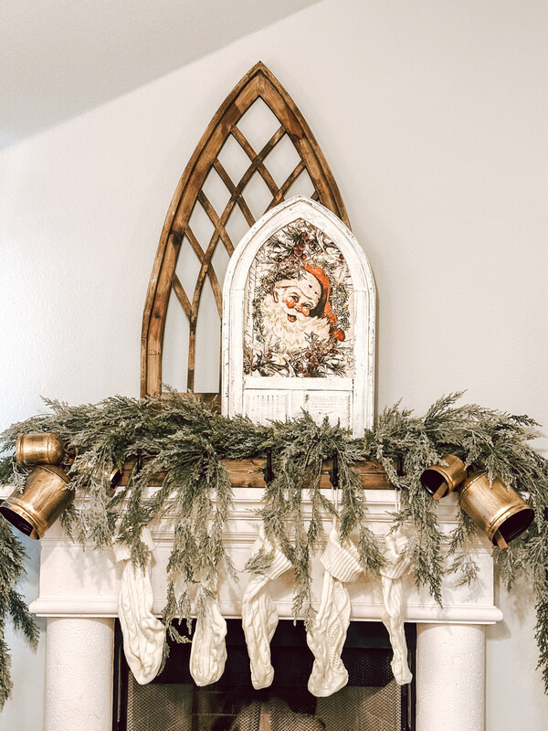 6 Hook Stocking Box/ Dark Walnut