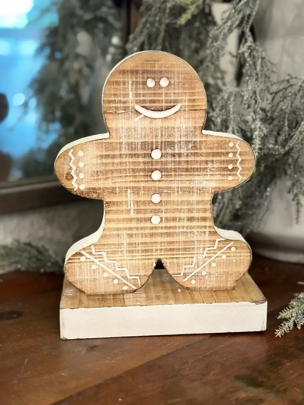 WT Standing Gingerbread Man Block