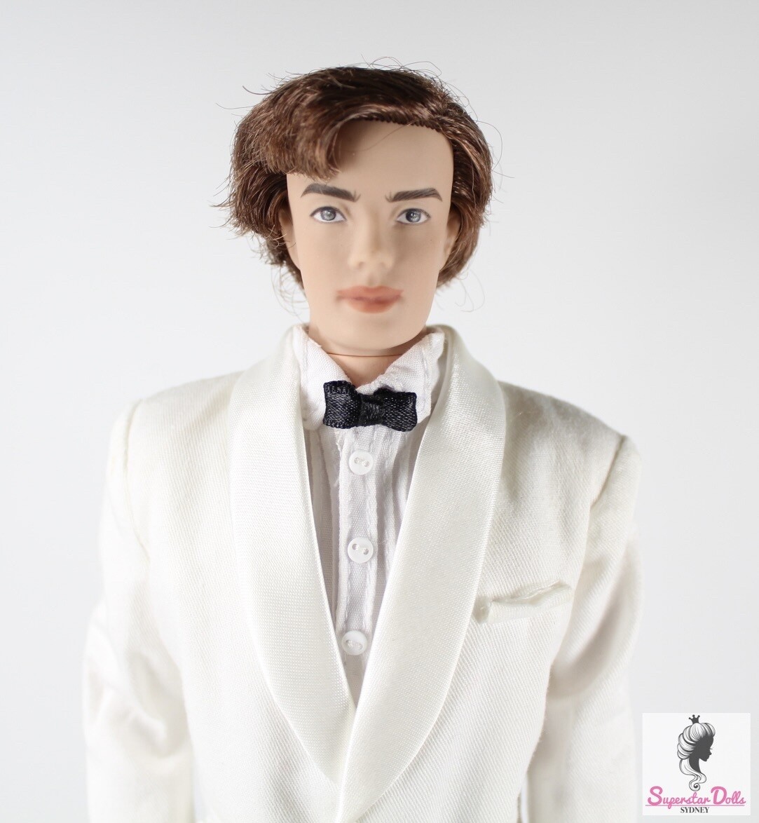 2004 Gold Label: "45th Anniversary" DE-BOXED Silkstone Ken Barbie Doll ...