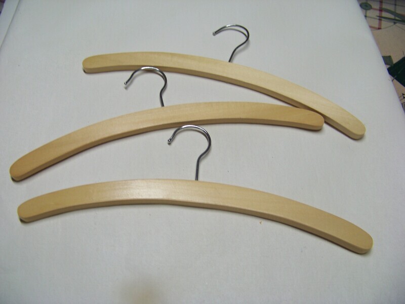 Wooden Hanger set of 3 for clothes pin bag pattern