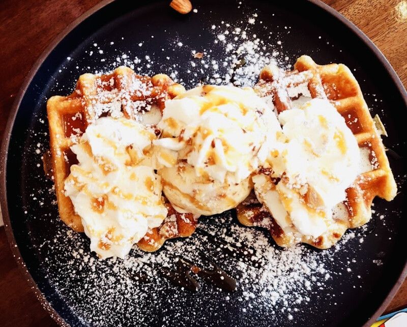 WAFFLE N ICE CREAM
