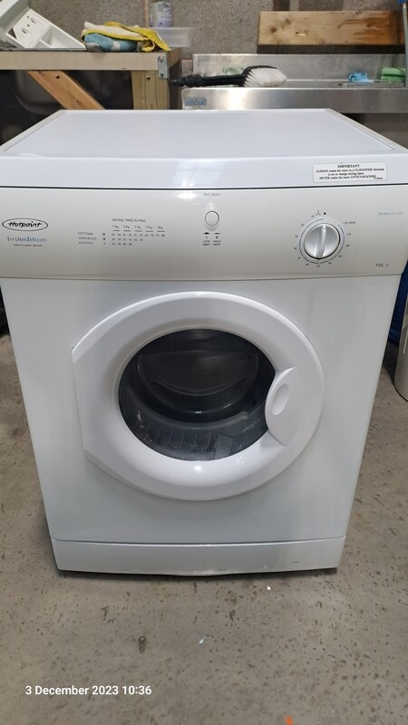 Hotpoint First Edition TDL11 5kg Vented Dryer White