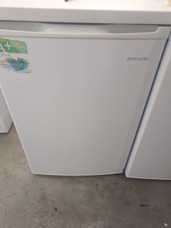Daewoo FR130SRW 55cm Under Counter Fridge White