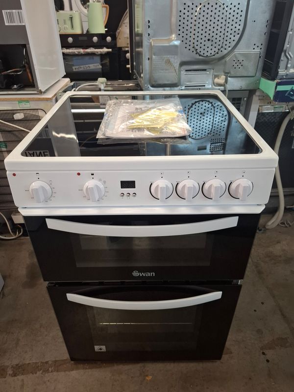 Swan SX16720W 60cm Electric Cooker Double Oven Ceramic Hob White