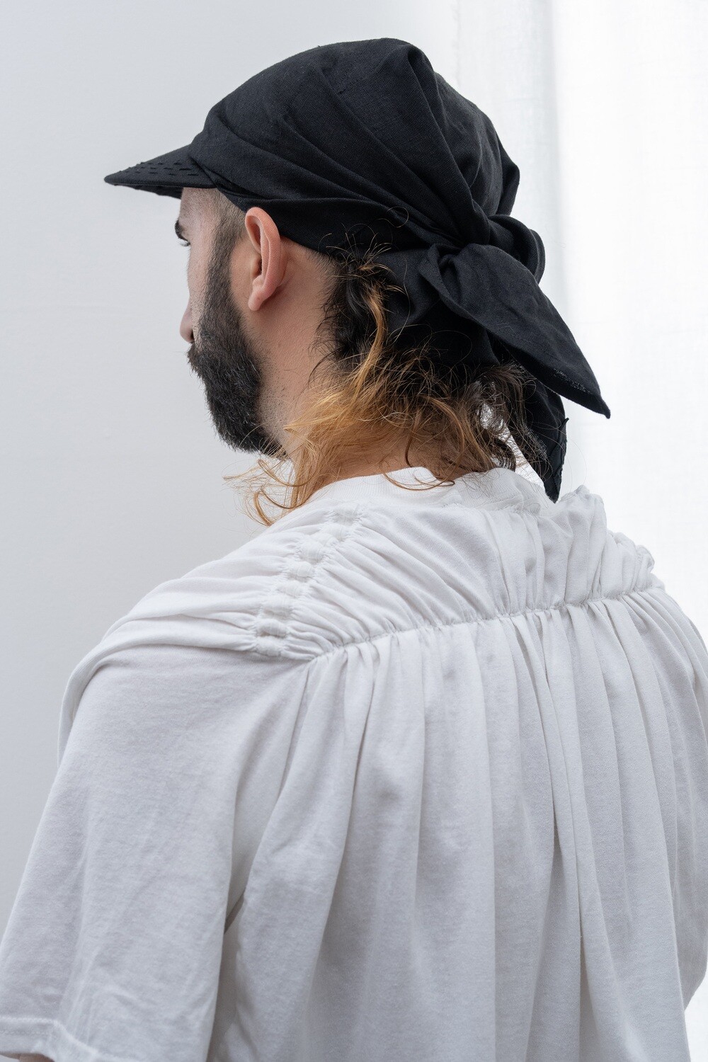 linen cap, black