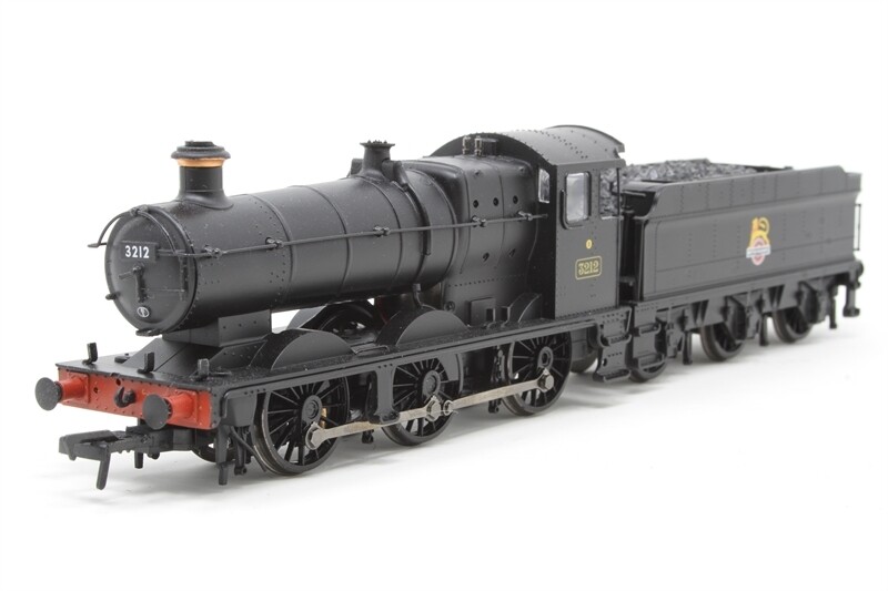 Bachmann Class 2251 0-6-0 Collett Goods 3212 in BR black with early ...