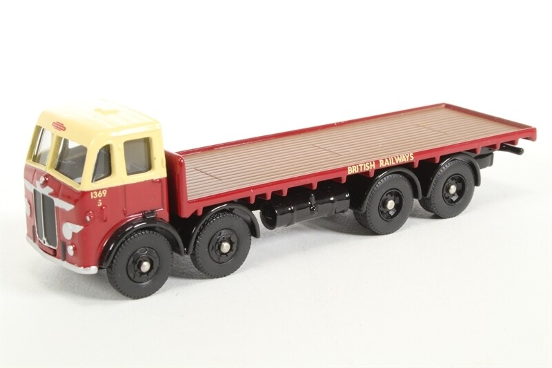 Corgi Trackside DG176001 Leyland 8 wheel platform lorry