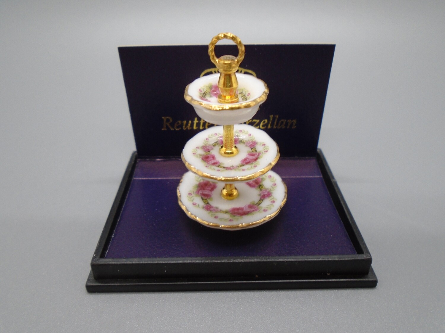 REUTTER TIERED TEA/CAKE STAND