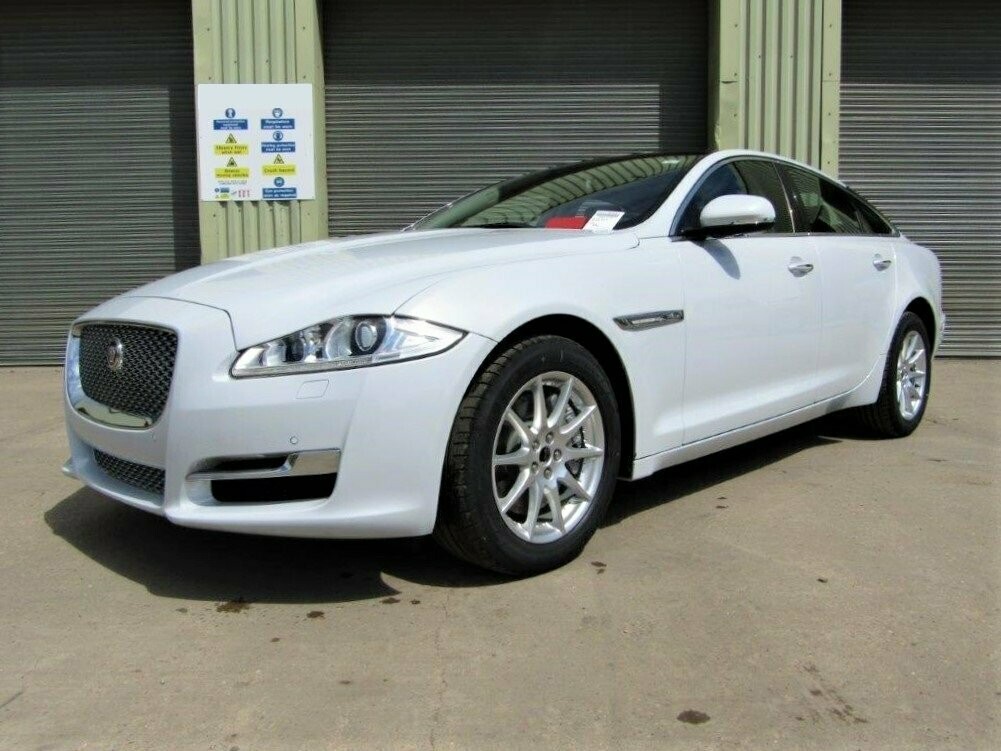 Jaguar XJ 3.0 V6 Diesel Luxury SWB LHD