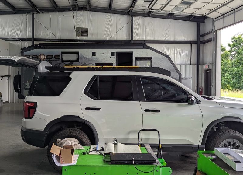 Roof Rack Cleaver By No-Lo Designs