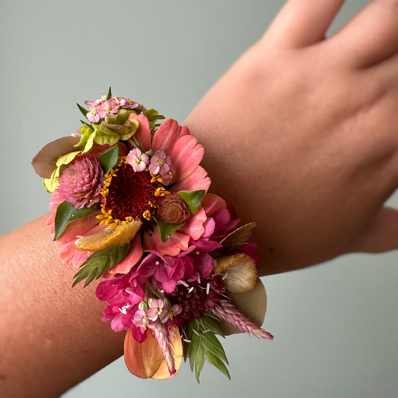 Store – Petal & Twig | Floral Studio + Cut Flower Farm in Mount Clemens