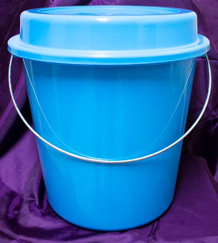 Pails and Carboys - Store - Amistad Plastics and Packaging
