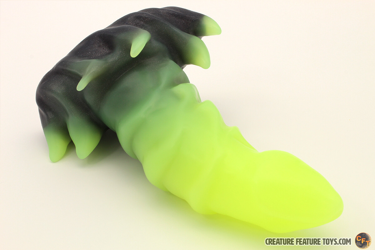 Emblazoned Artemis the Dragon