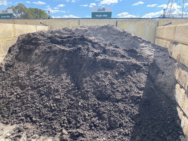 Soils – Landscape Mix, Lawn Mix, Native Mix, Vegie Mix & Top Soil ...