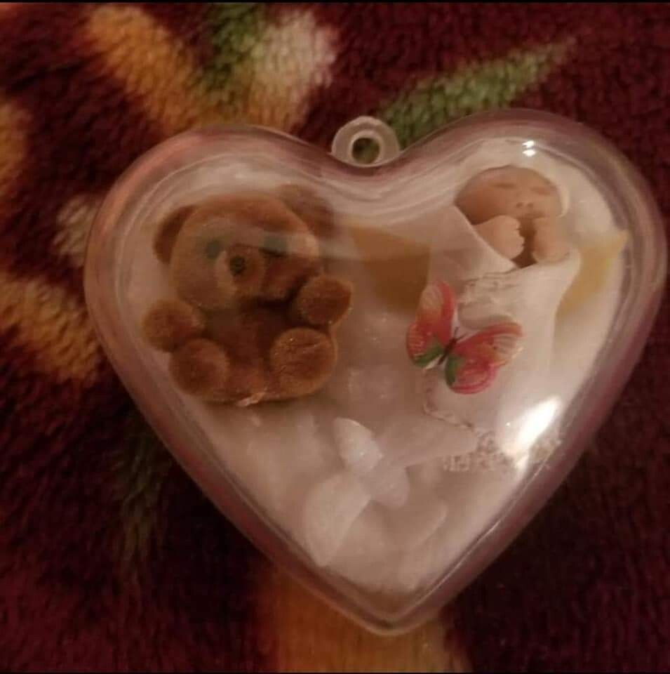 Small heart angel baby ornament