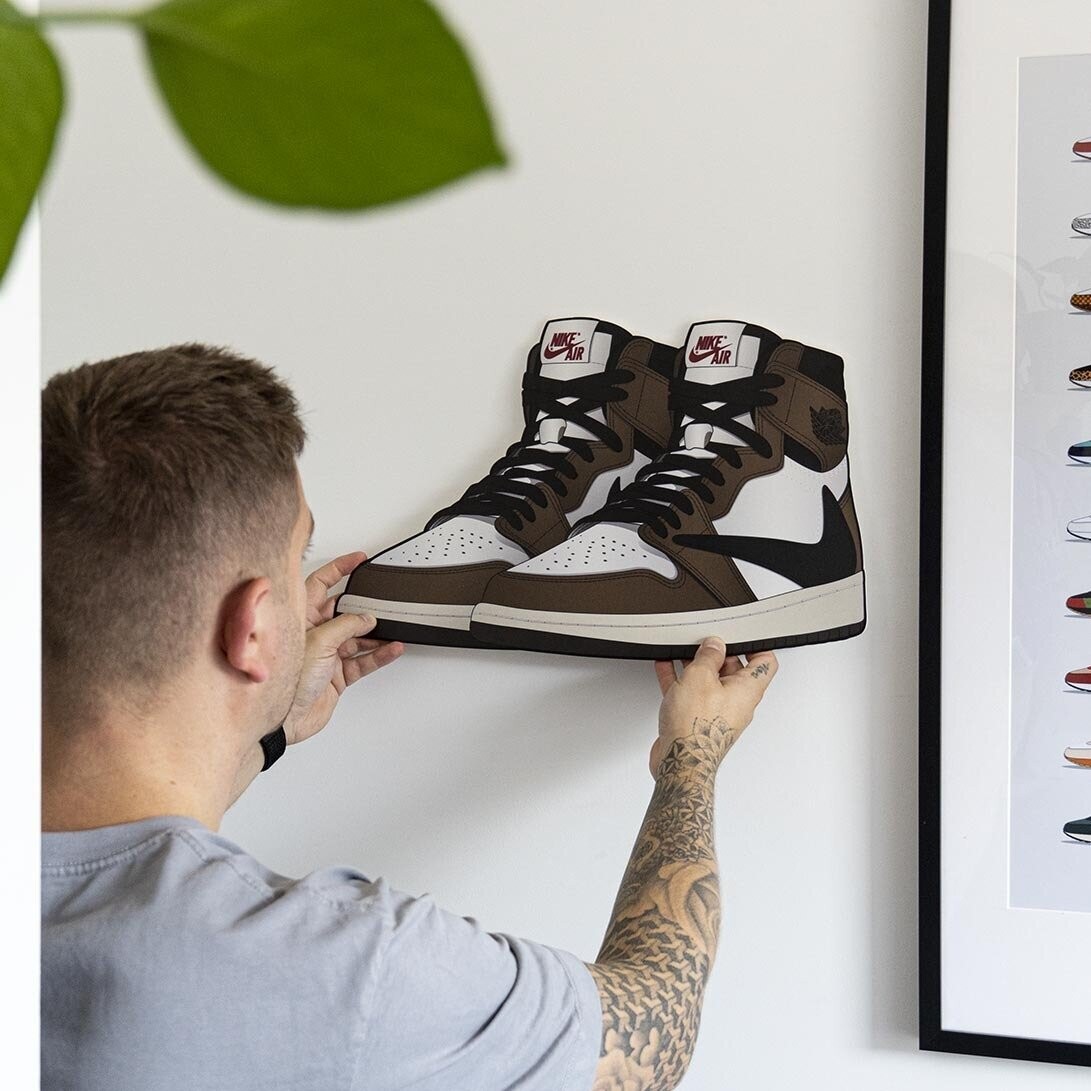 Air Jordan 1 Travis Scott Cut out board