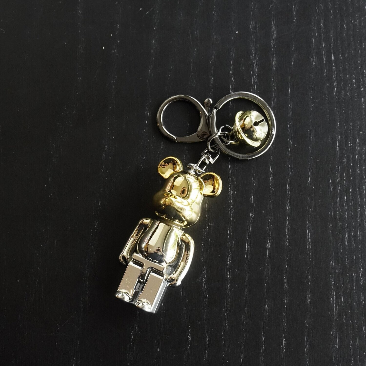 SNEAKR Keychain Bear Brick Gold