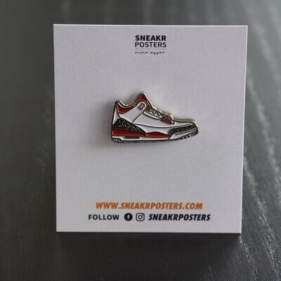 SNEAKR Pins
