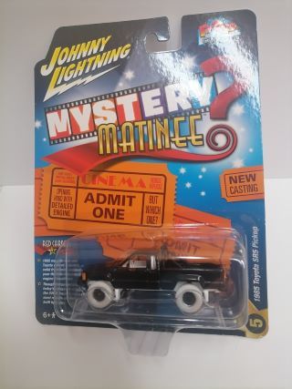 Johnny Lightning Mystery Matinee 1985 Toyota SR5 Pickup