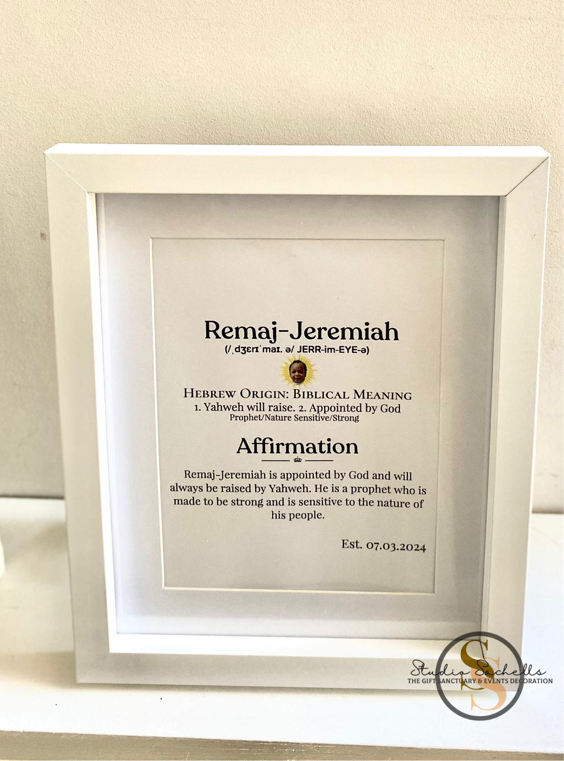 Plaques and Frames