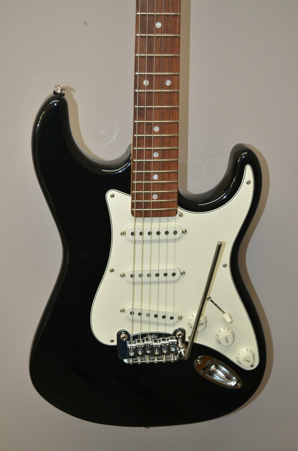 G&L Fullerton Deluxe Legacy Jet Black