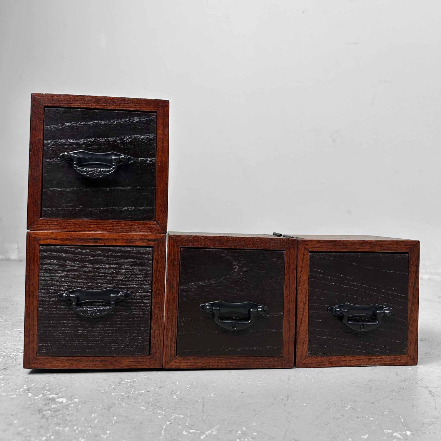 Japan Antwerp Store Antique Decoration – Black Market – Vintage, Design ...