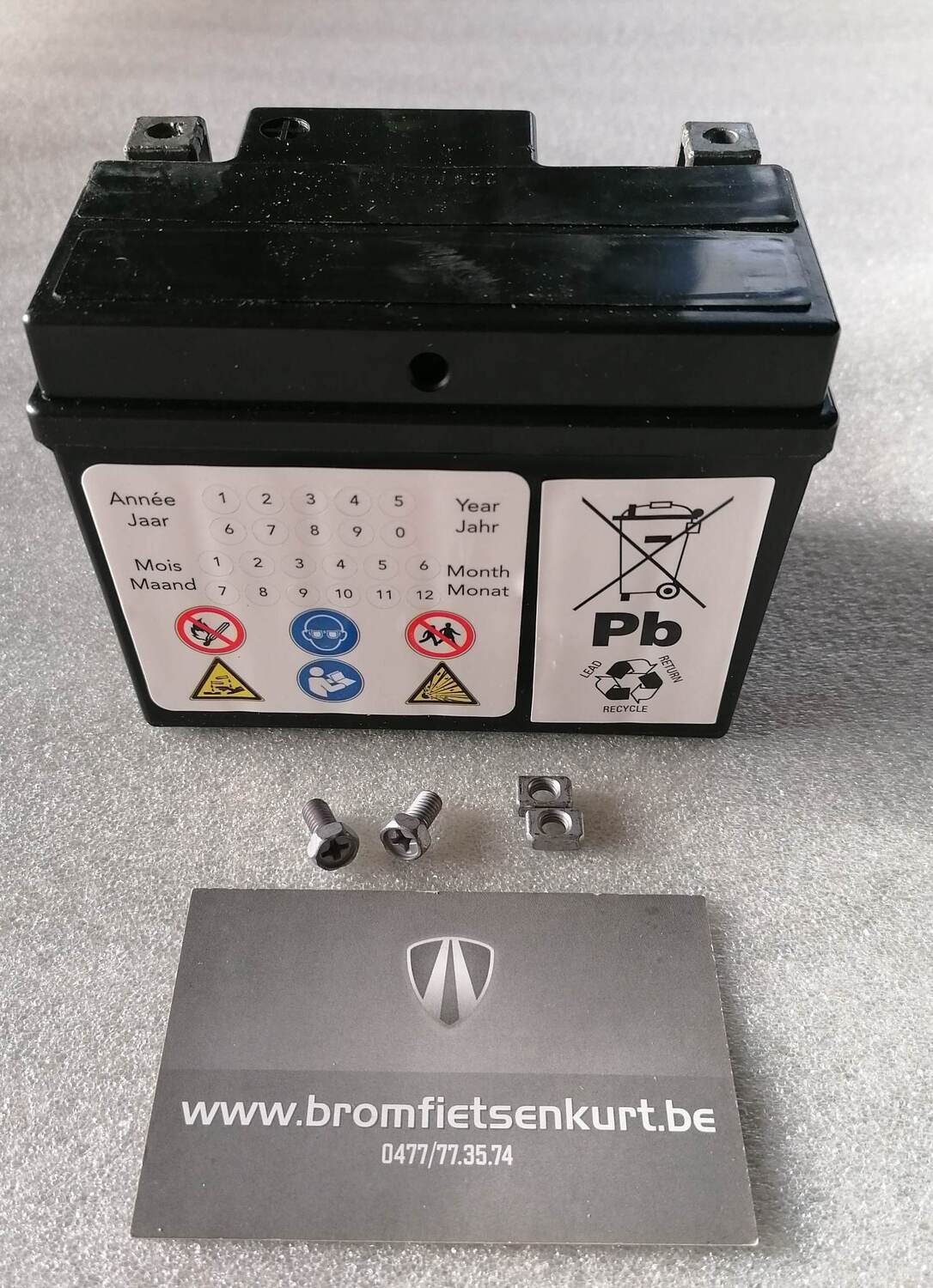 Accu 12 volt – Store – Bromfietsen Kurt – Nieuwe scooters, oldtimer ...