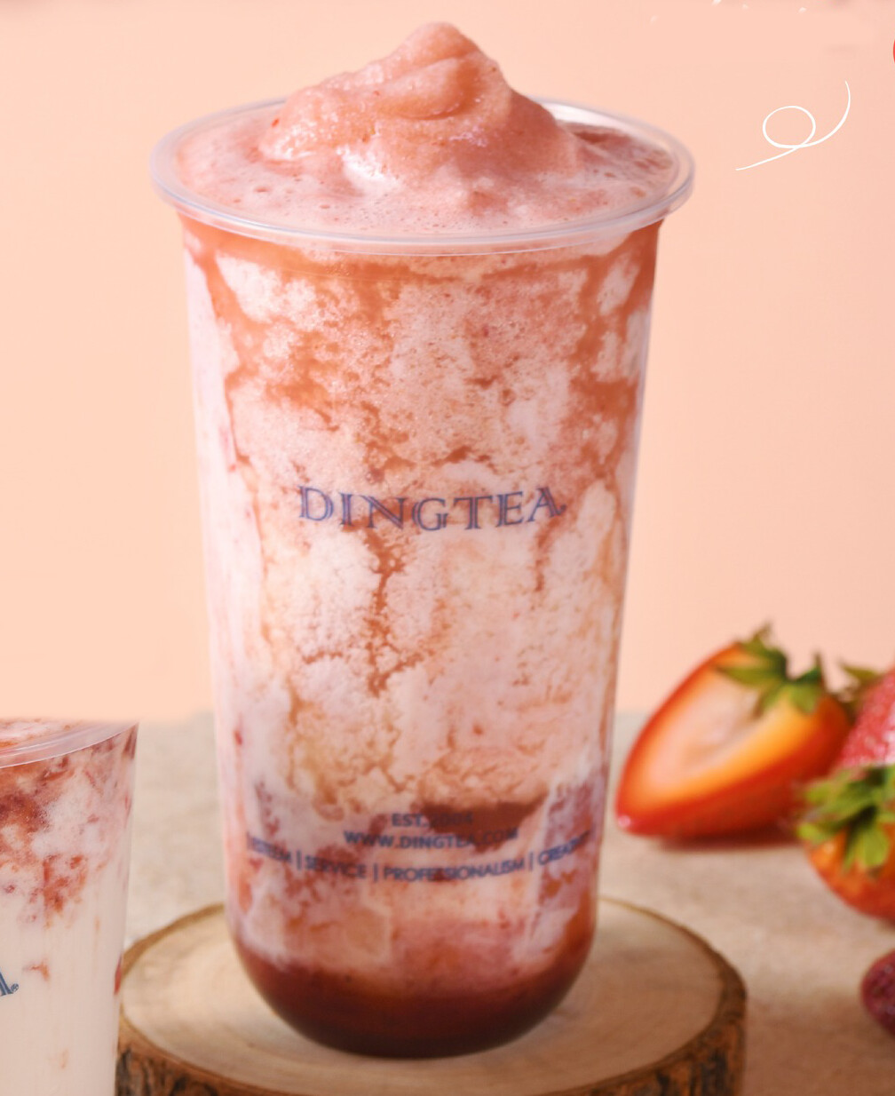 Strawberry Smoothie with Ice Tea | Ding Tea Guam