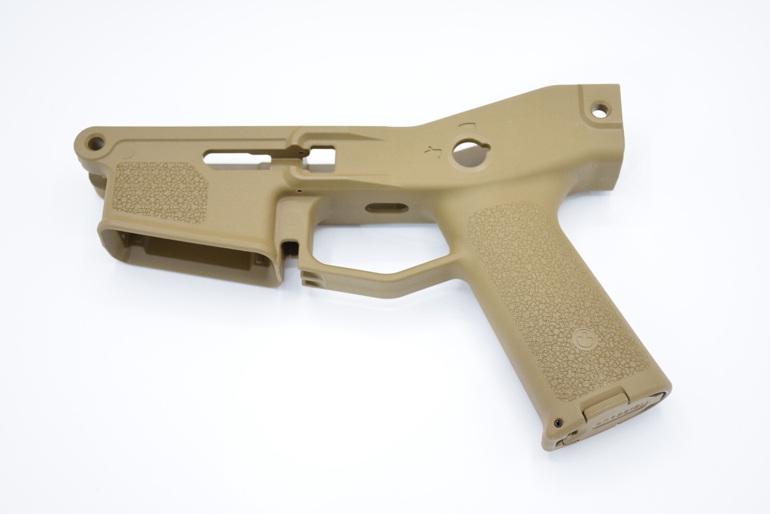 BUSHMASTER ACR LOWER/GRIP MODULE TAN/COYOTE BRAND NEW FACTORY OEM