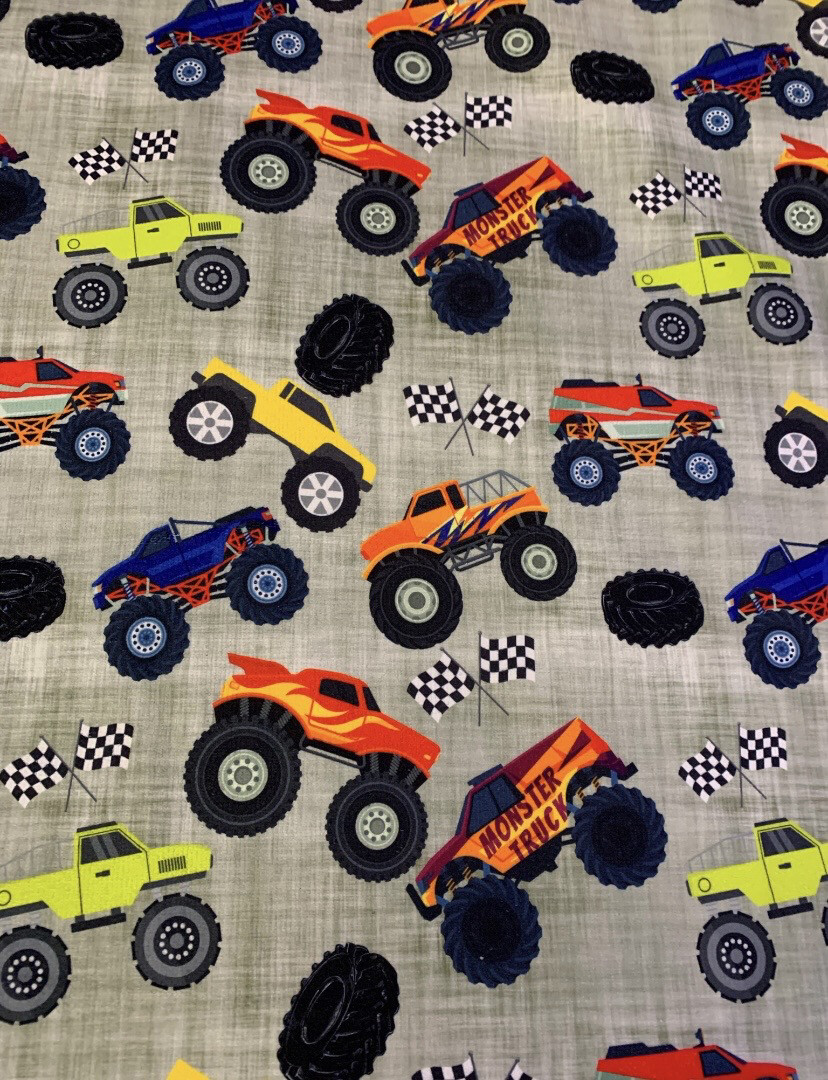 Minky Monster truck morceau 30x40