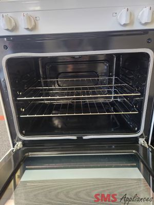 Frigidaire Glass Top Stove FCRE305CBW