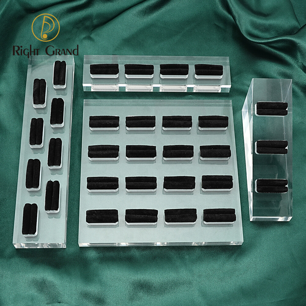 Right Grand Clear Polished Acrylic Piercings Jewelry Display Stand ...