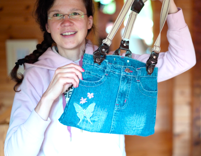 Upcycling-Traum: Einzigartige Projekttasche aus recycelter Jeans