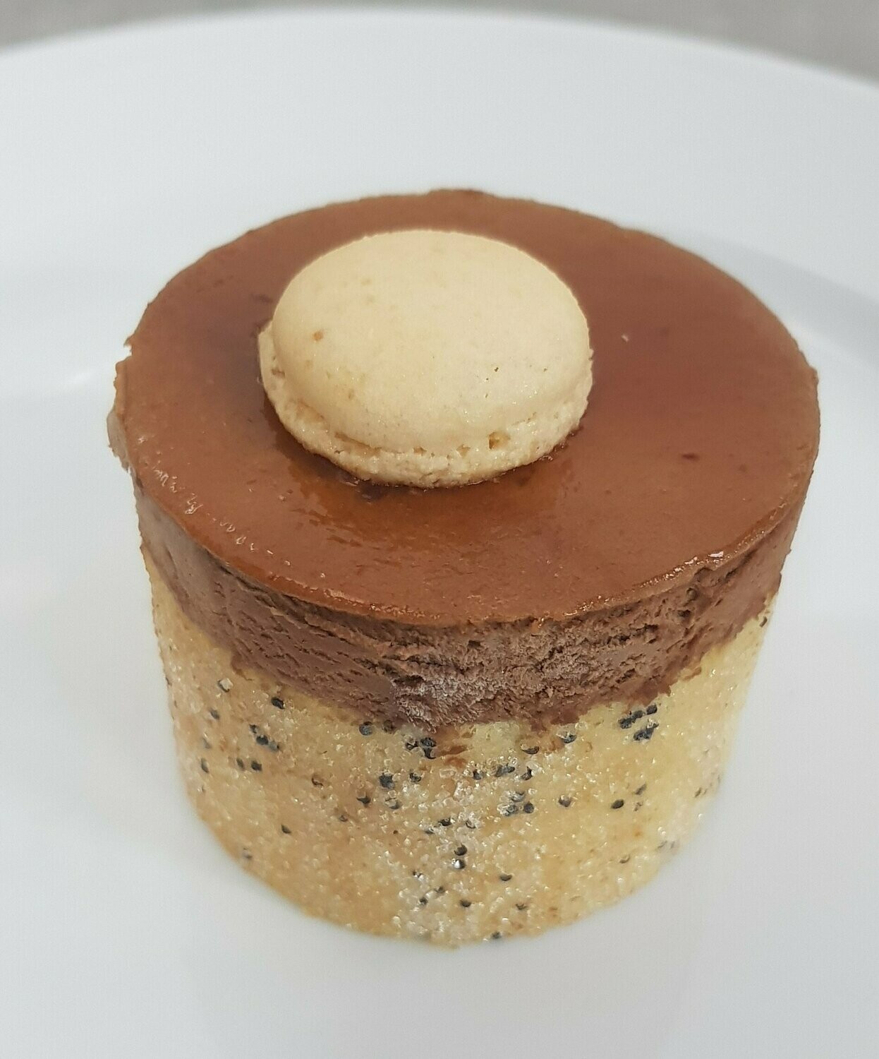 Entremet caramel praliné