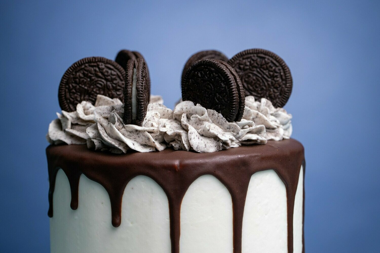 Custom Drip Cakes