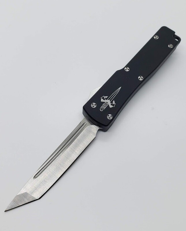 OTF/AUTO KNIVES