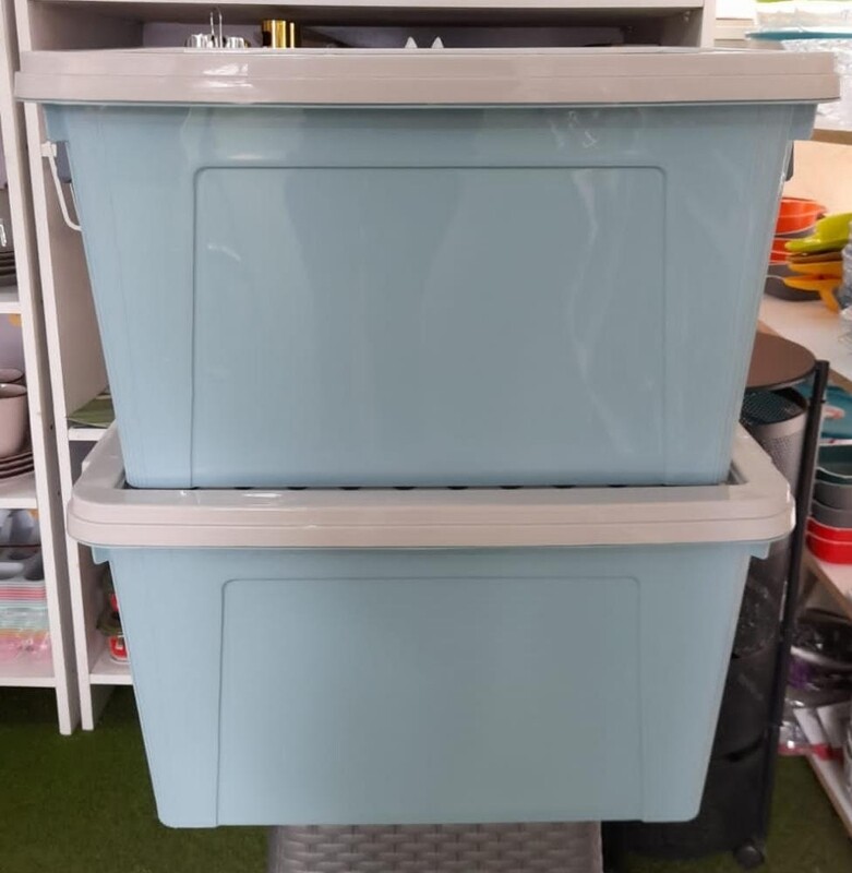 Large storage containers with wheels in pastel colors 2pcs 110l /50L