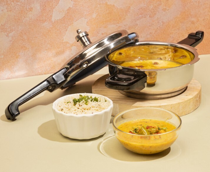 Vinod Stainless Steel Duo Pan Set Deep Pan Pressure Cooker With Lid