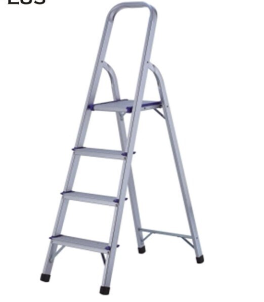 STL4 Aluminum Frame Standing Step Ladder - 4 Steps