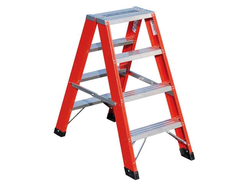 Sunpower Fiberglass Step Ladder With Aluminium Steps - 4 Steps Red M-08