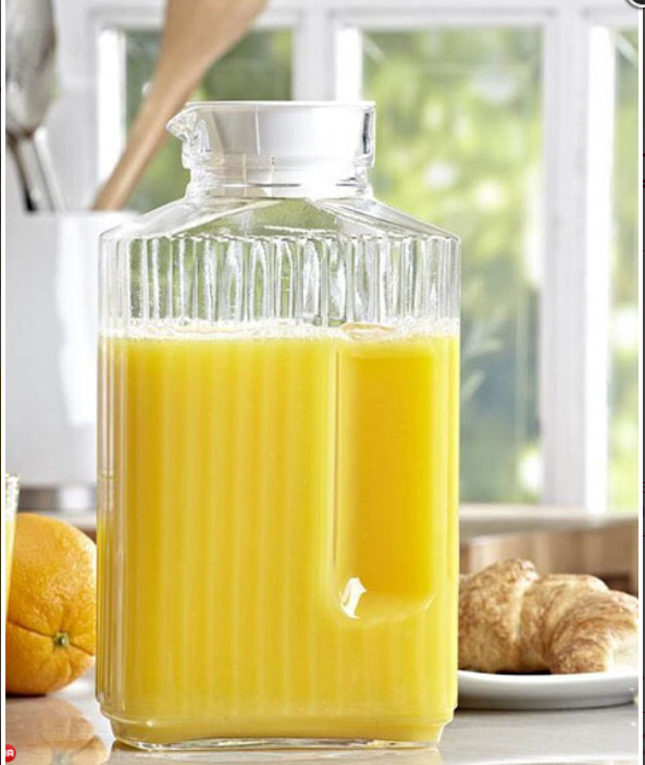 Luminarc Quadro Jug with lid 1.1L