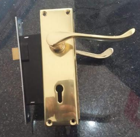 Union 2lever rebated lock sets with victoria handle 2L-100-11-42PB