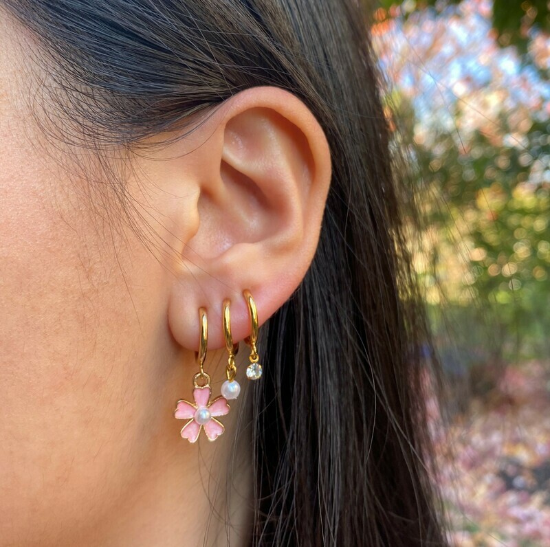 Plum blossom jewelry company store