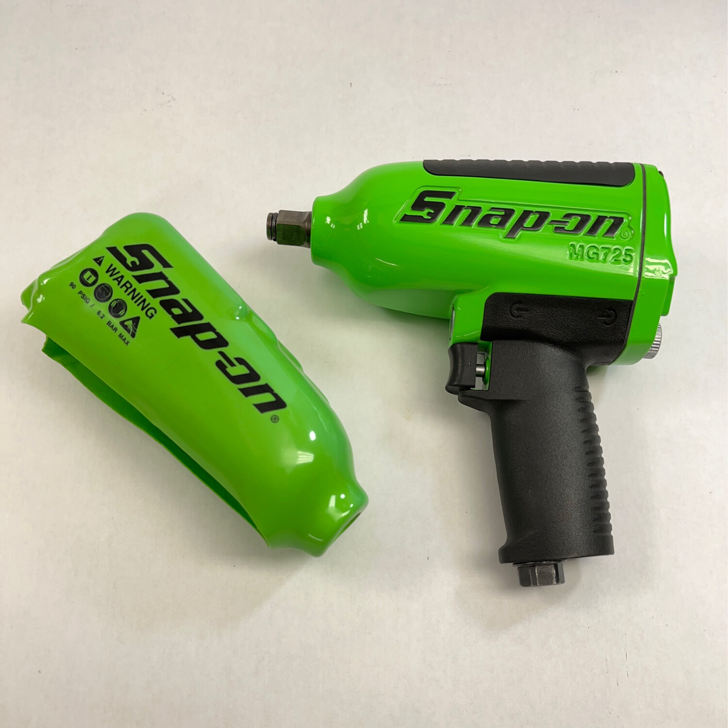 Snap On 1/2” Drive Air Impact Wrench, MG725 - Shop - Tool Swapper