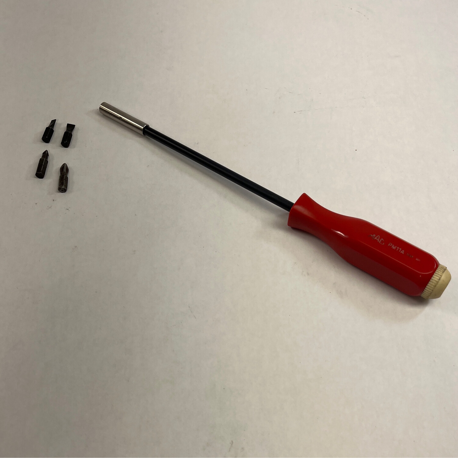 Mac Tools Magnetic Bit Driver Screwdriver, PM11A - Shop - Tool Swapper