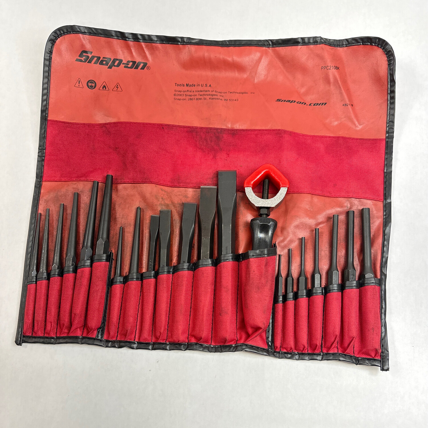 Snap On 22 pc Punch and Chisel Set PPC210BK
